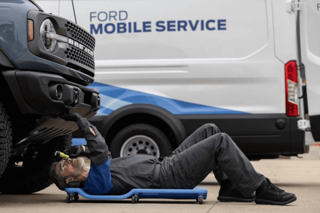Experience the Convenience of Ford Mobile Service