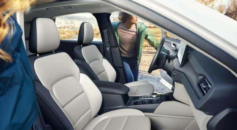 To Plug In or Not? Ford Escape Hybrid vs Plug-In Hybrid