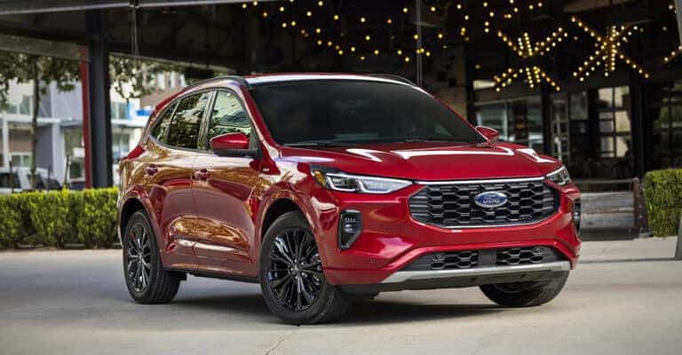 Ford Edge vs. Ford Escape | SUV Comparison at Pundmann Ford