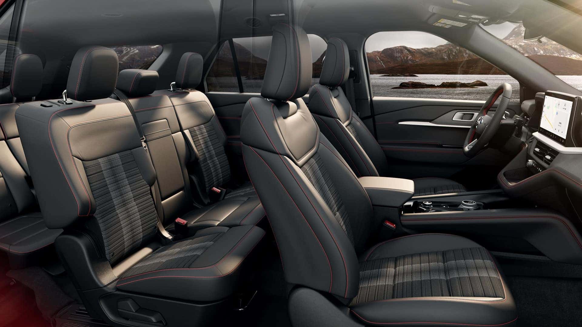 2025 Explorer Interior: Comfort, Space & Technology
